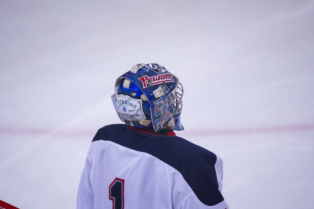 Men’s Ice Hockey defeats #7 Babson | The New Englander eNewspaper